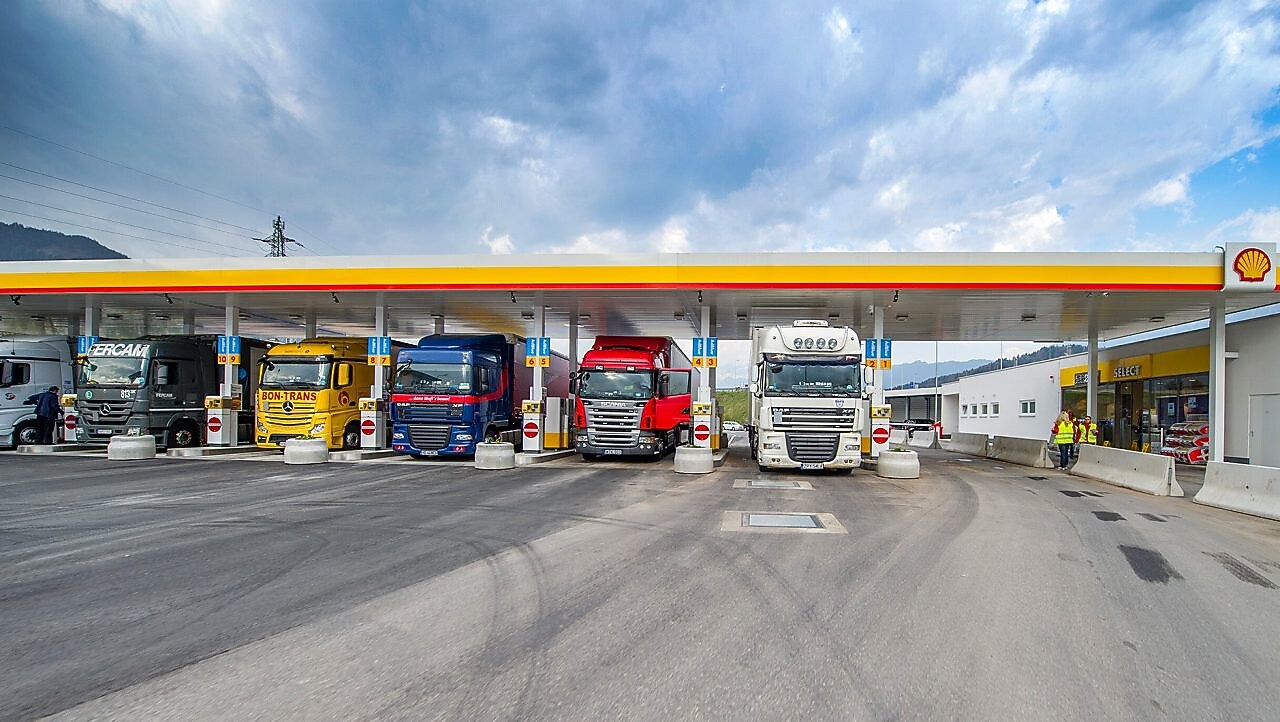 Business customer, supplier, partner or investor | Shell Kuwait